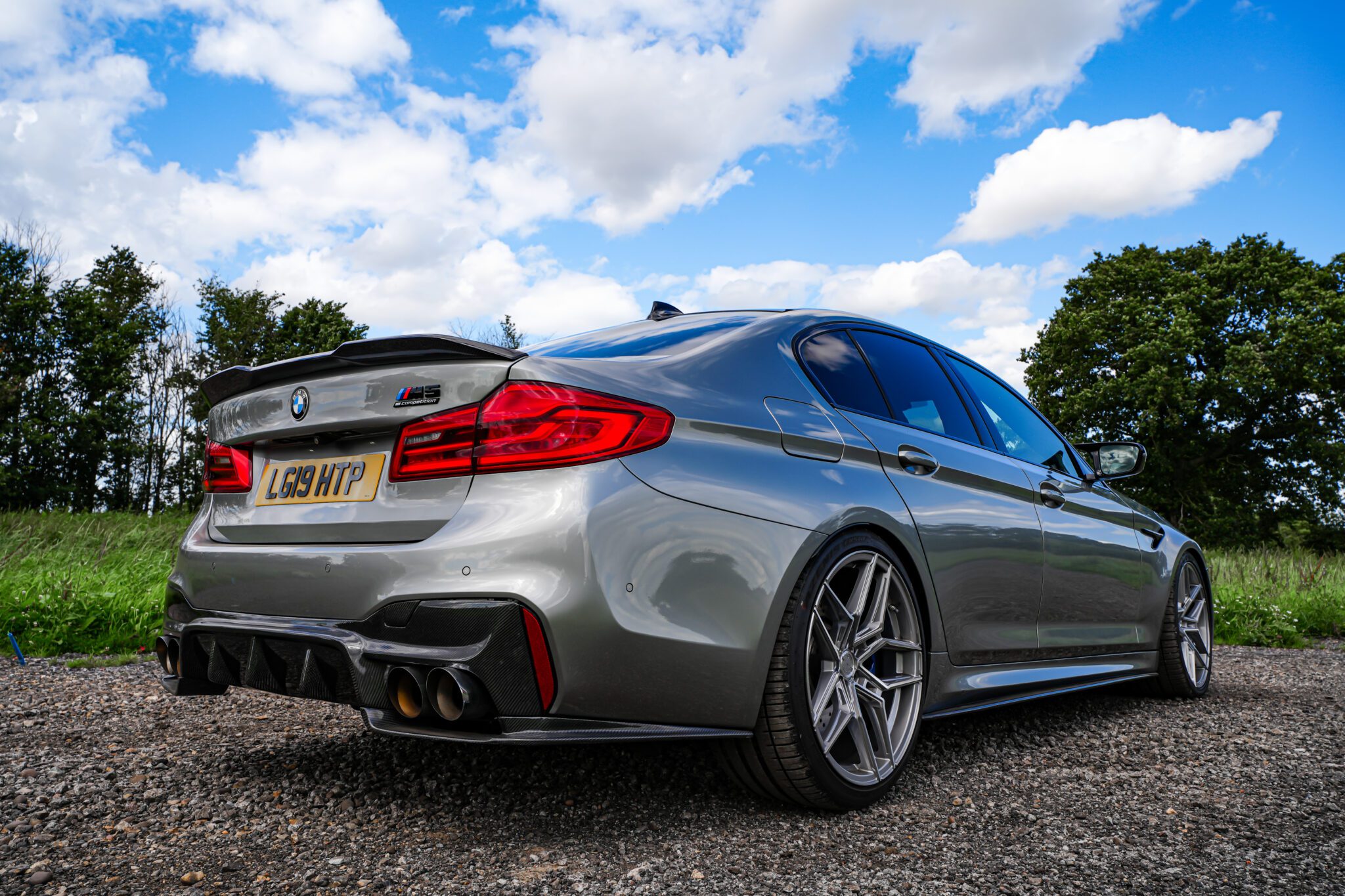 WIN MAT ARMSTRONG’S BMW M5 + £2000 CASH – High Speed Competitions