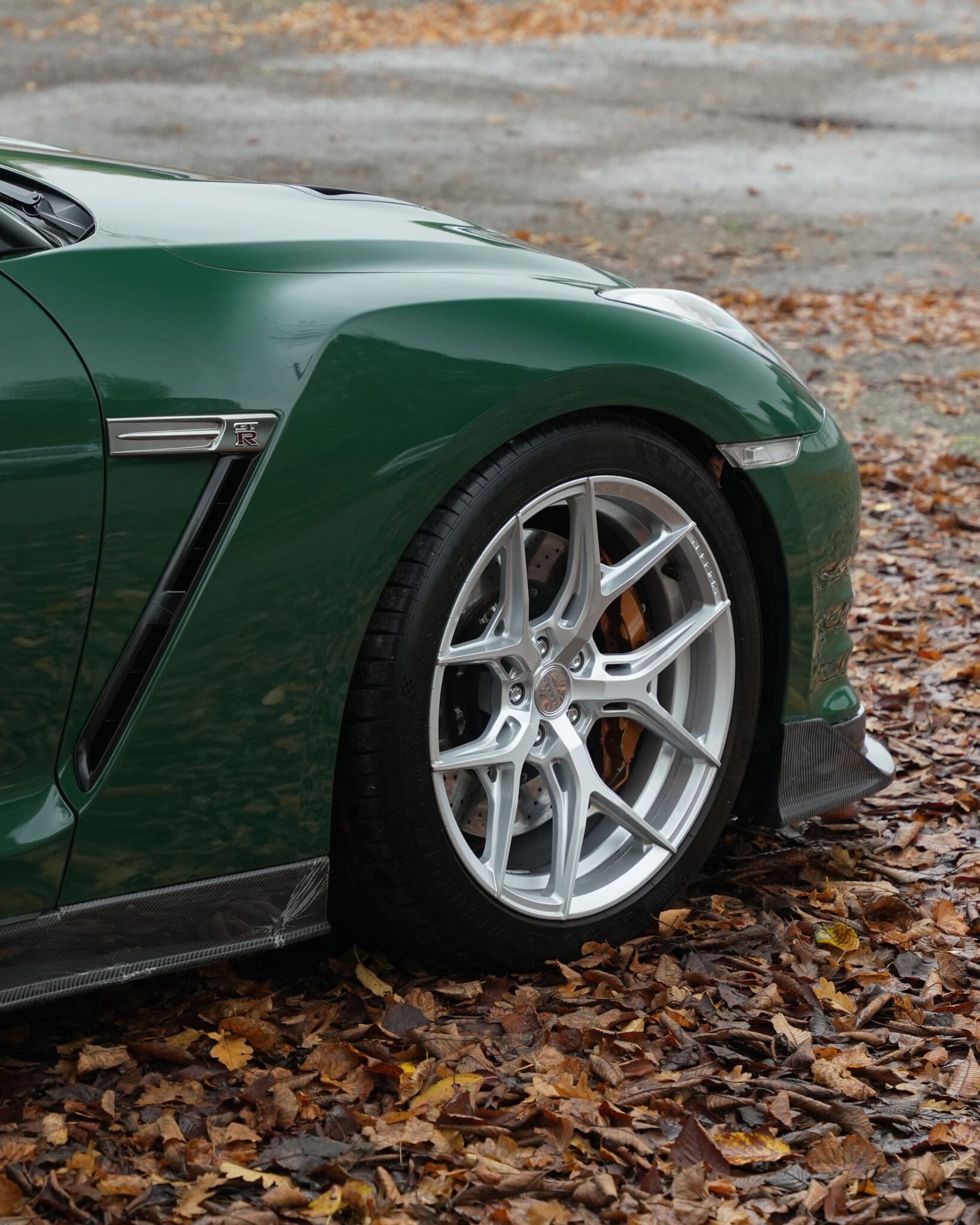 WIN MAT ARMSTRONG’S NISSAN GTR + £2000! – High Speed Competitions